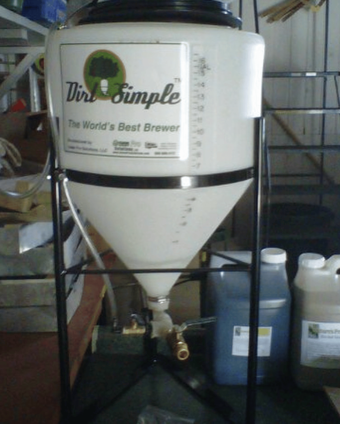 Guide to Compost Tea Brewers: DIY or Commercial Solutions